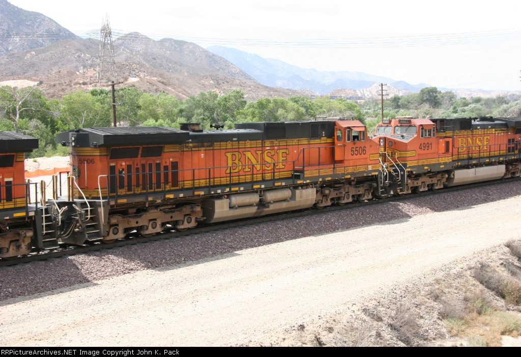 BNSF 5506